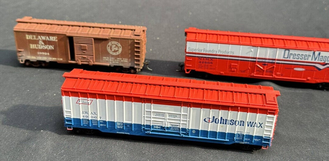 3 4A HO Scale Train Cars JOHNSON WAX Delaware Horn Hook Coupler Nice ...