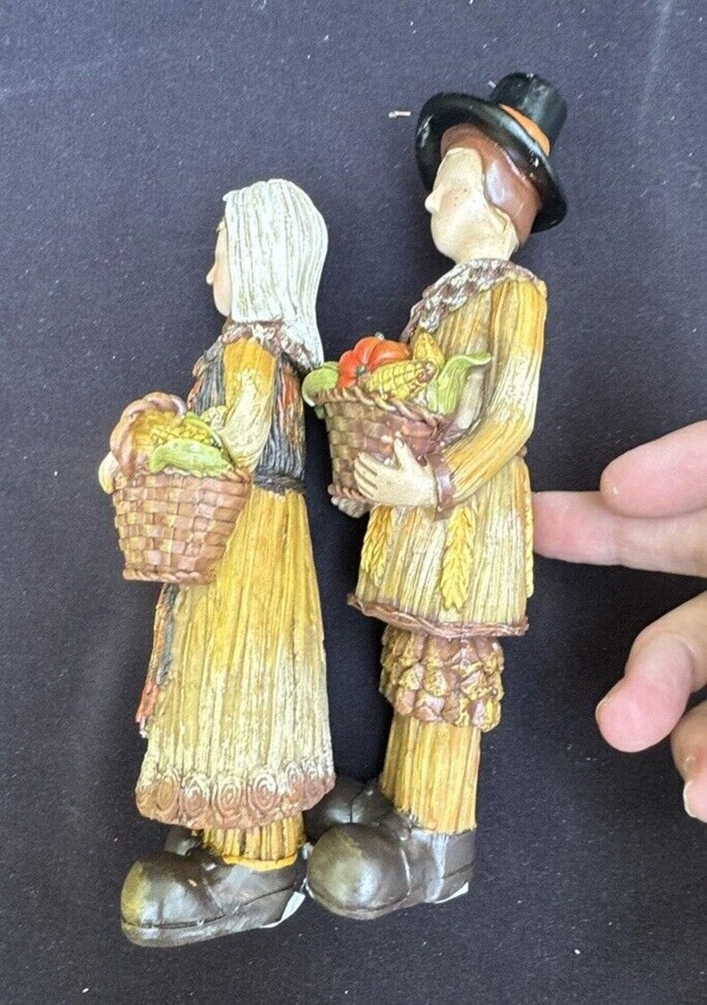 2 QVC Gerson International Thanksgiving Pilgrim Figures Decorations -S1 ...