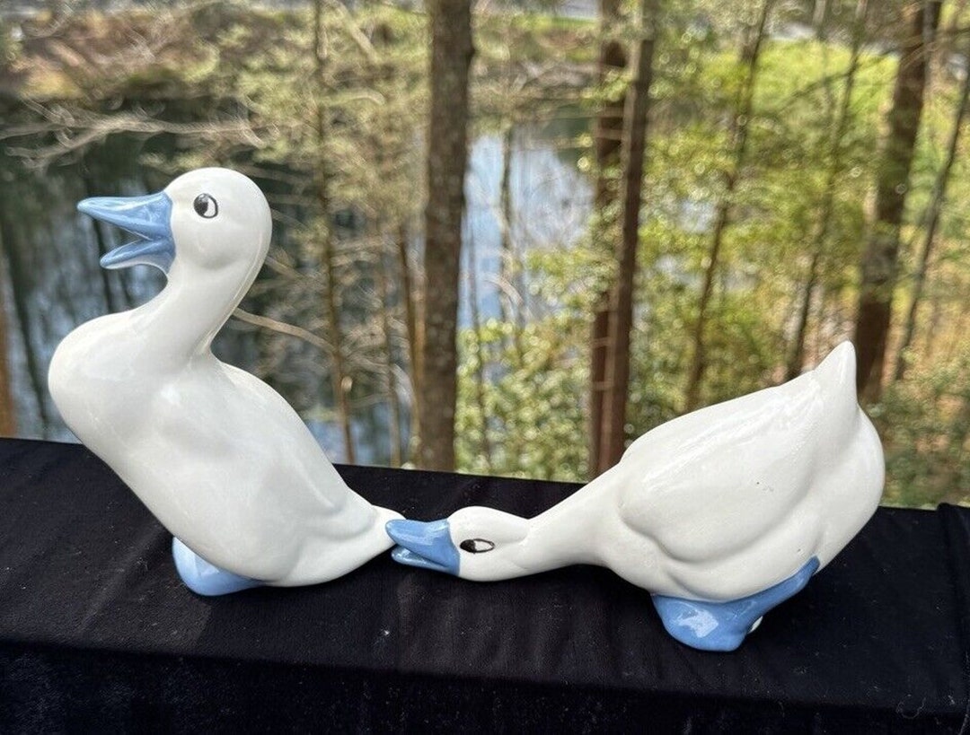 2 Large 1990 Vintage Goose Duck Ceramic Figurines Blue Feet & Bills ...