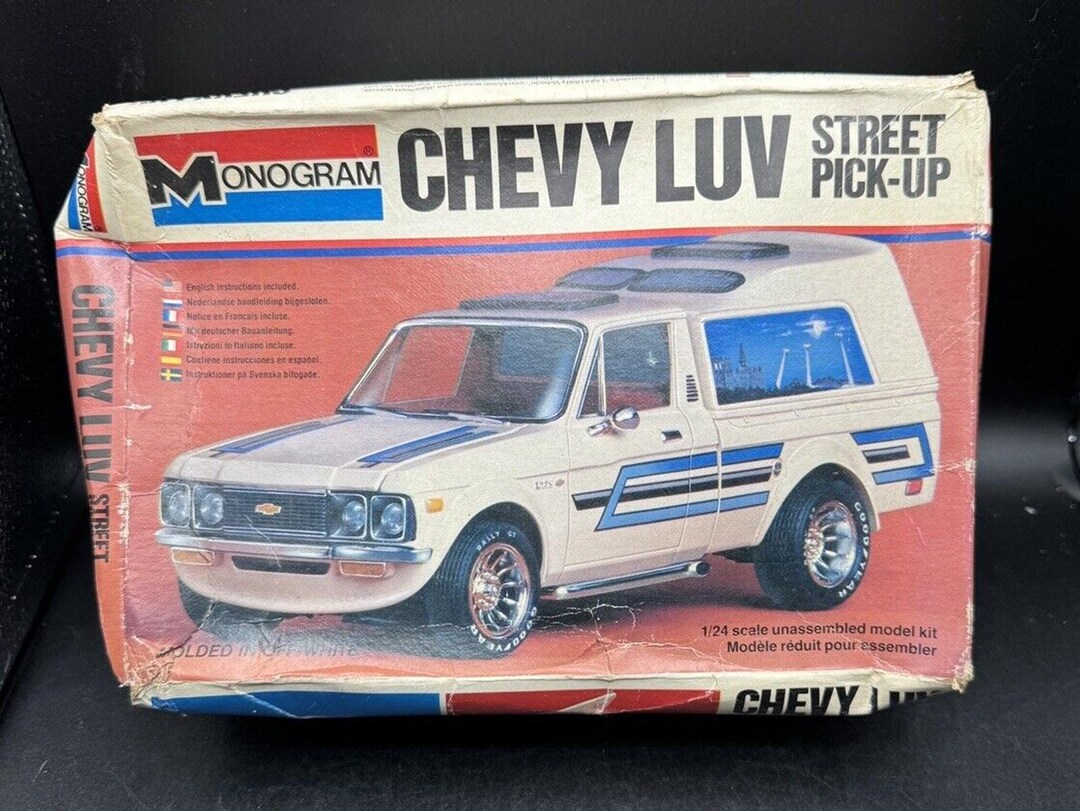 Rare Monogram Chevy Luv Street Pick-up Truck 2251-0100 Model Kit 1/24 ...
