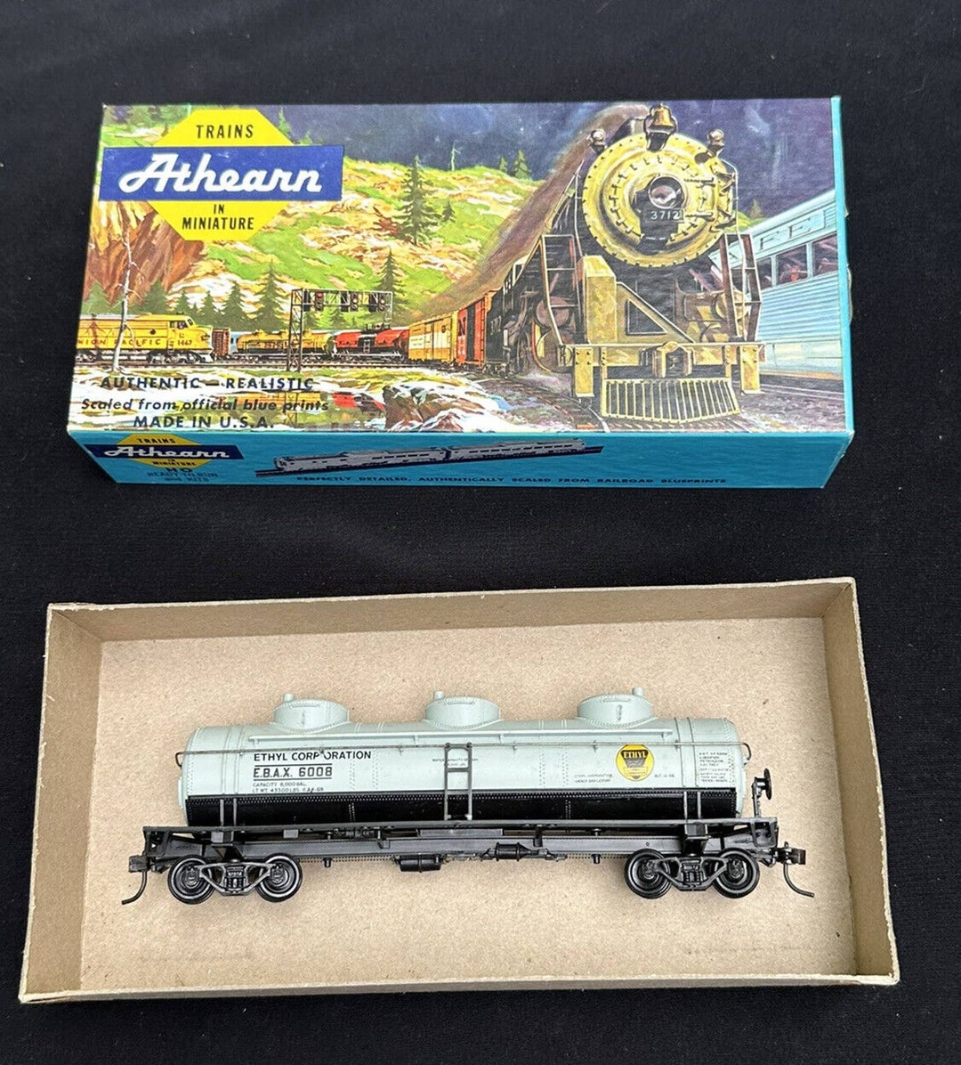HO Scale Athearn 1507 3 Dome Tank Car Ethyl Corp EBAX 6008 Excellent ...