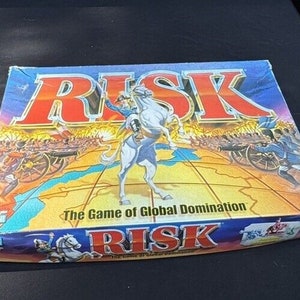 RISK : the Game of Global Domination Board Game Hasbro Parker Brothers ...