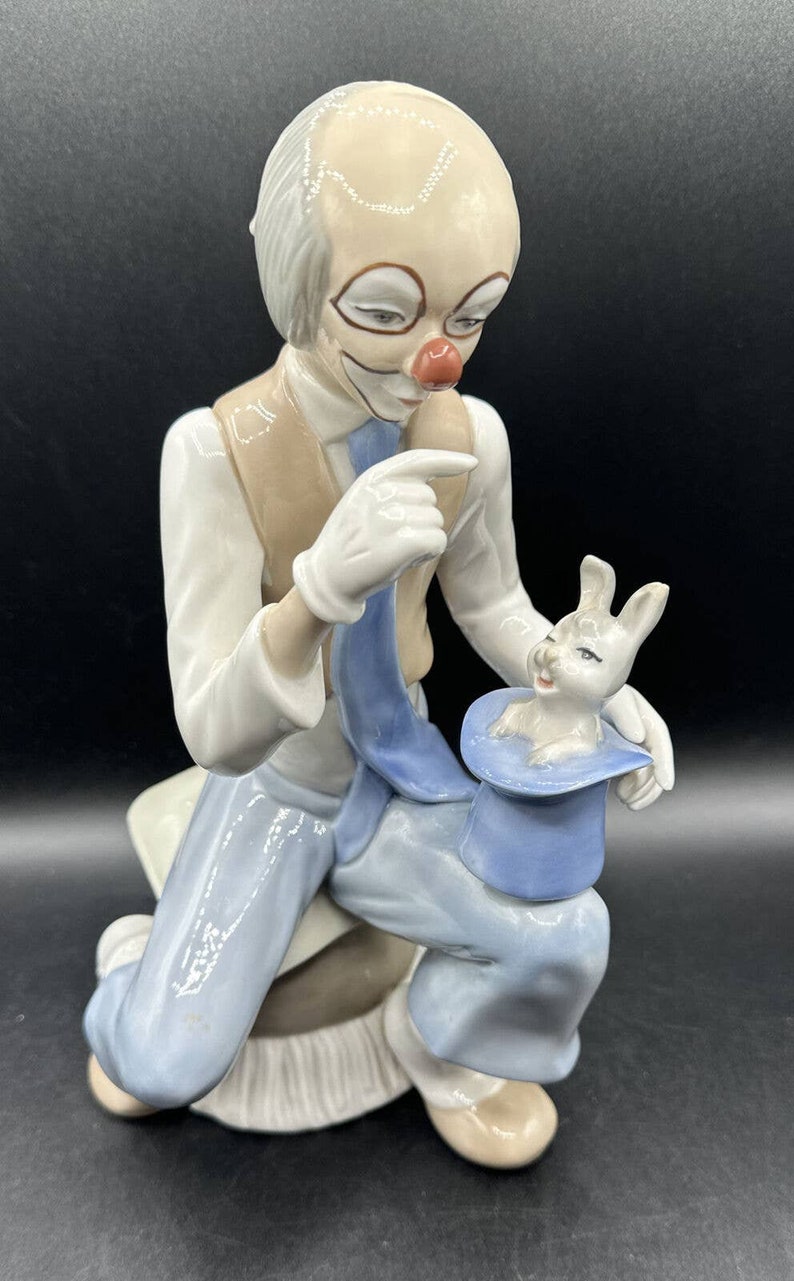 Vintage Signed Tengra Porcelain Clown With Rabbit in Hat 10 - Etsy