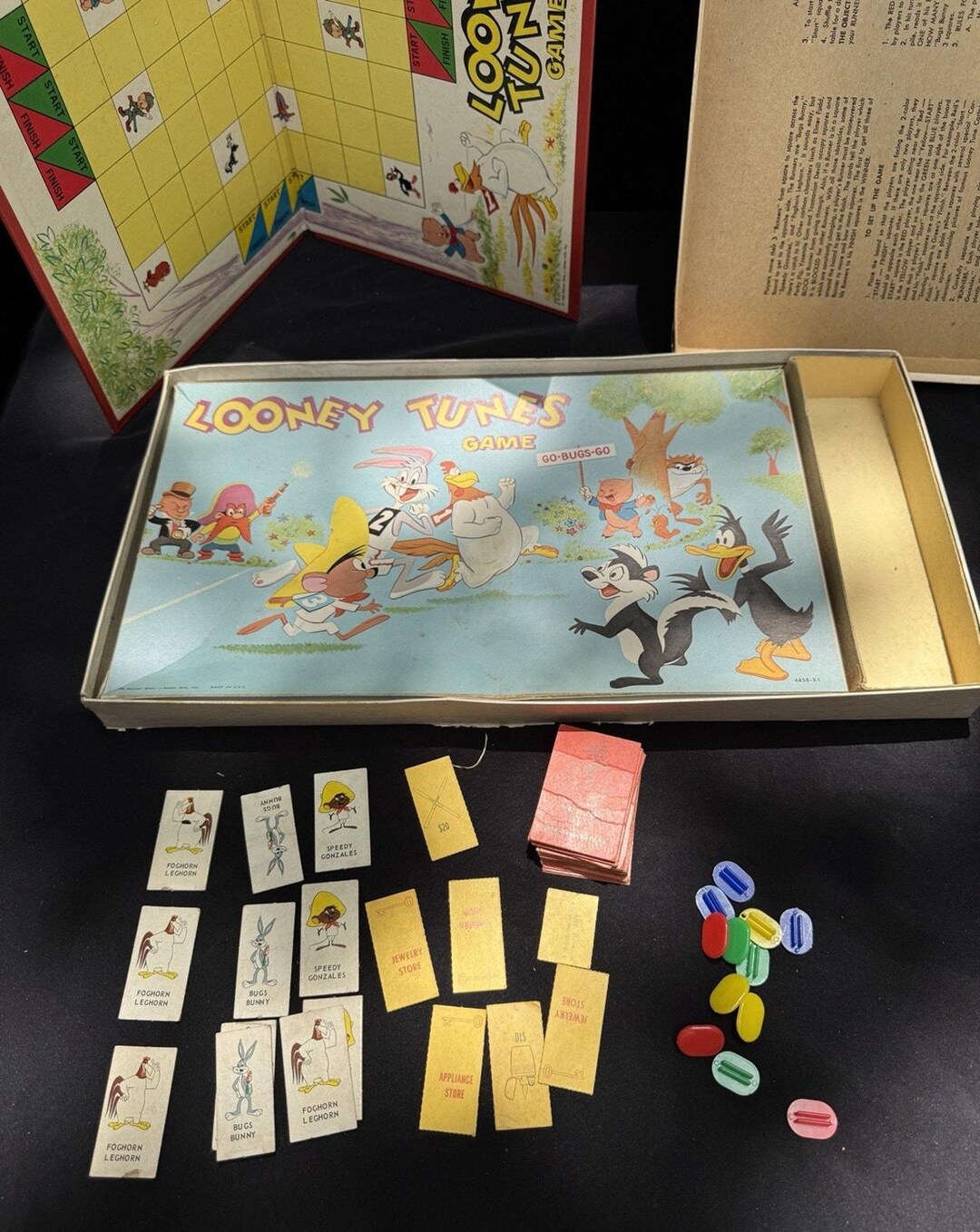 VTG 1968 Milton Bradley Road Runner Game Chase Tag Road Runner Tweety ...