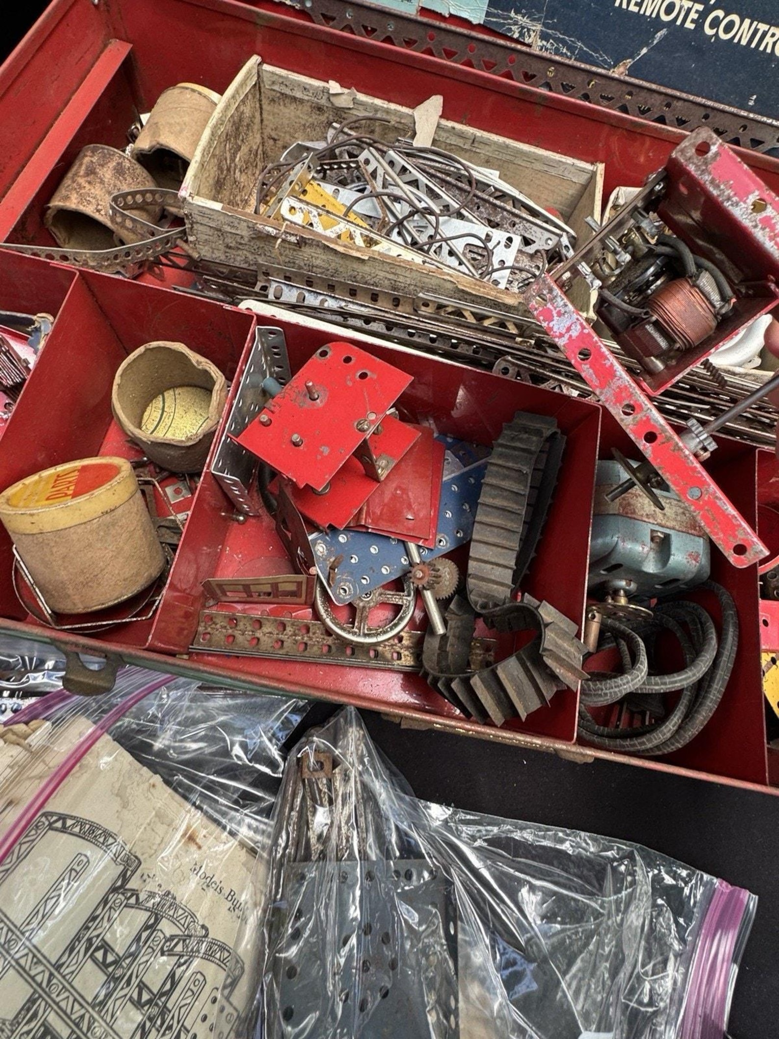Rare 1949 #12 1/2 AC Gilbert Erector Set 2 Level Metal Case Loaded With ...