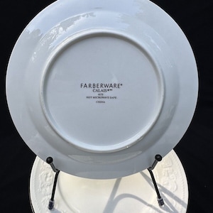 12 Farberware Calais 4173 White W/ Gold Trim - Salad Plates 8" Diameter ...