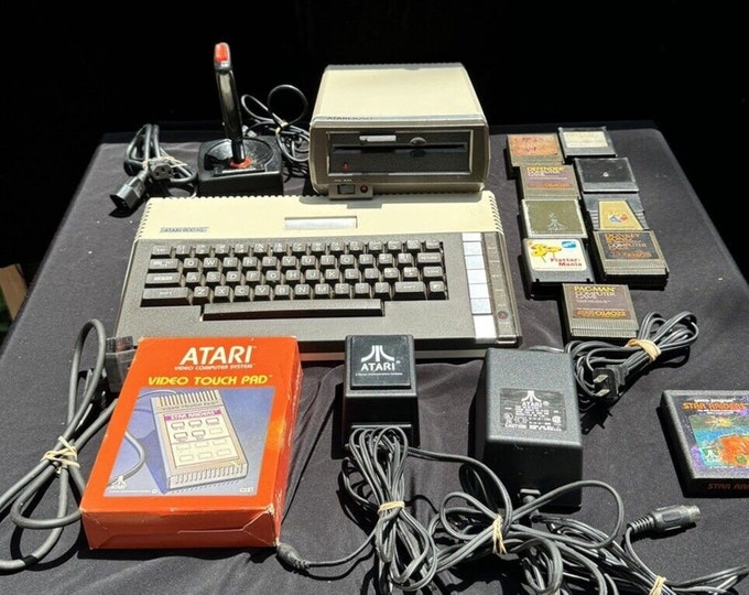 Huge Lot of Vintage Lot of Atari 800XL Computer 1050 and Pac-man Q-bert ...