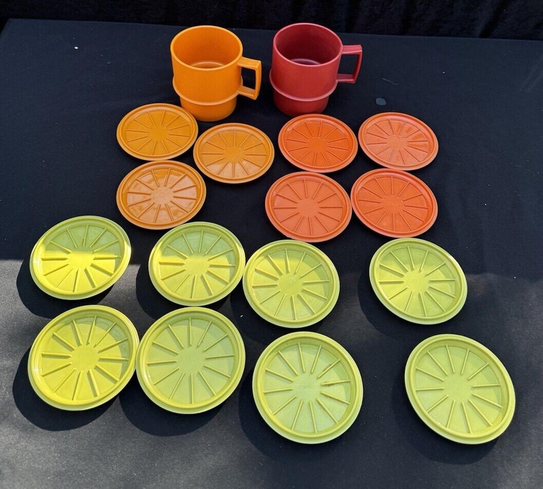Huge Vintage Tupperware Stacking Coffee Cups & Lids Rare Green Color ...