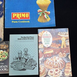 Mixed Lot of 8 Mini Vintage Cookbooks and Booklets - Old Recipes 1950s ...