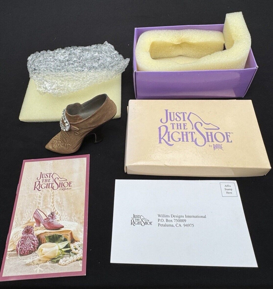 Just the Right Shoe by Raine 1998 Teetering Court 25014 Miniature ...