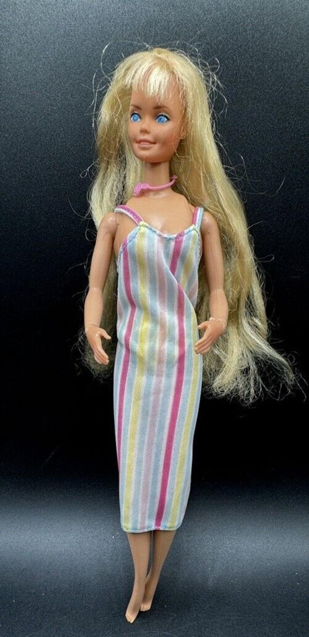 Vtg 1979 Barbie With Push Button Back Bendable Hands Blonde Hair Blue ...