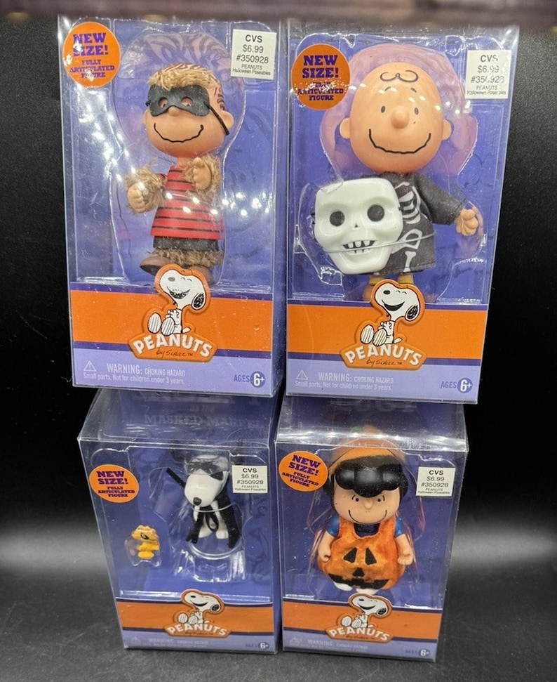 Brand New Peanuts by Shultz Halloween Poseable Figures Complete Set of ...