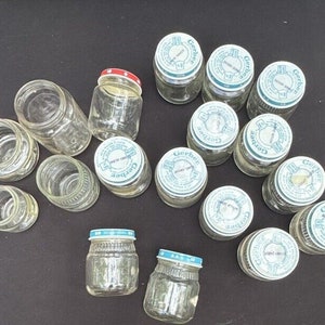 18 Vintage Gerber Baby Food Jars Empty Some With Lids Different Sizes ...