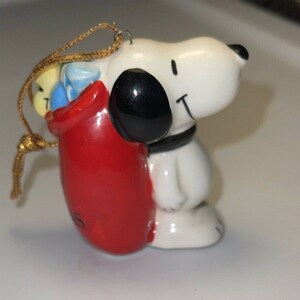 1981 Snoopy Peanuts Charlie Brown DETERMINED Ceramic Ornament SERIES 3A ...