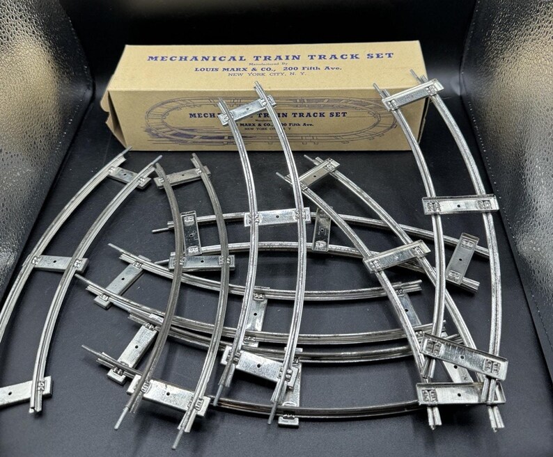 Rare Vintage 1950’s Mechanical Train Track Set LOUIS MARX & CO. in Mint ...