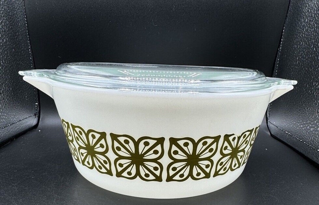 Vintage Pyrex Verde Square Green Flower 475-B 2 1/2 Qt Casserole Dish ...
