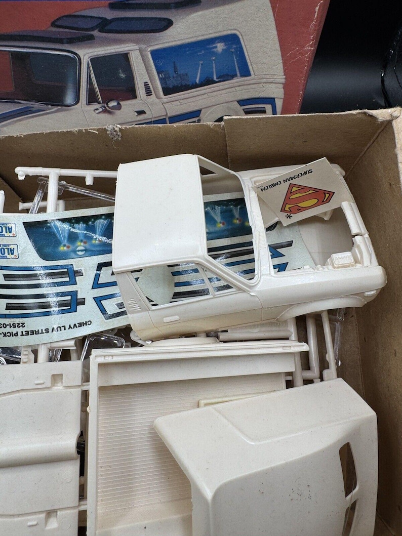 Rare Monogram Chevy Luv Street Pick-up Truck 2251-0100 Model Kit 1/24 ...