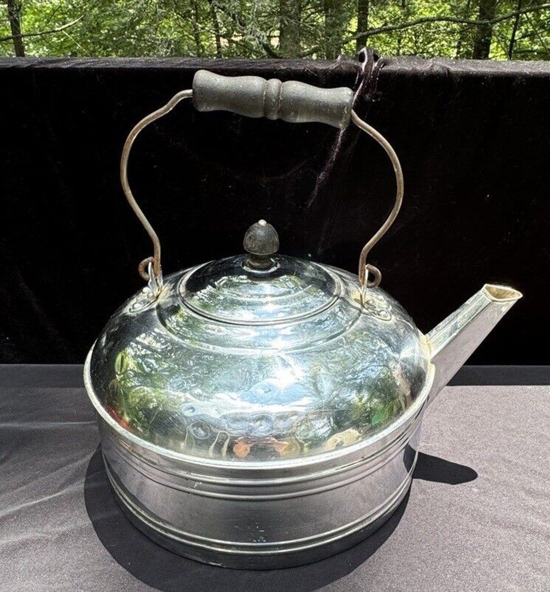 Revere Metal Kettle Wood Handle Farm Country Primitive Decor Vintage 10 ...