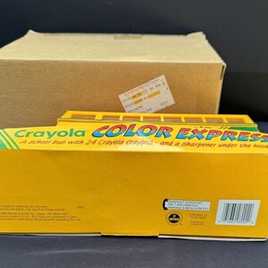 NIB Vtg Crayola Crayons Color Express School Bus in Box W Crayons Org ...