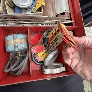 Rare 1949 #12 1/2 AC Gilbert Erector Set 2 Level Metal Case Loaded With ...