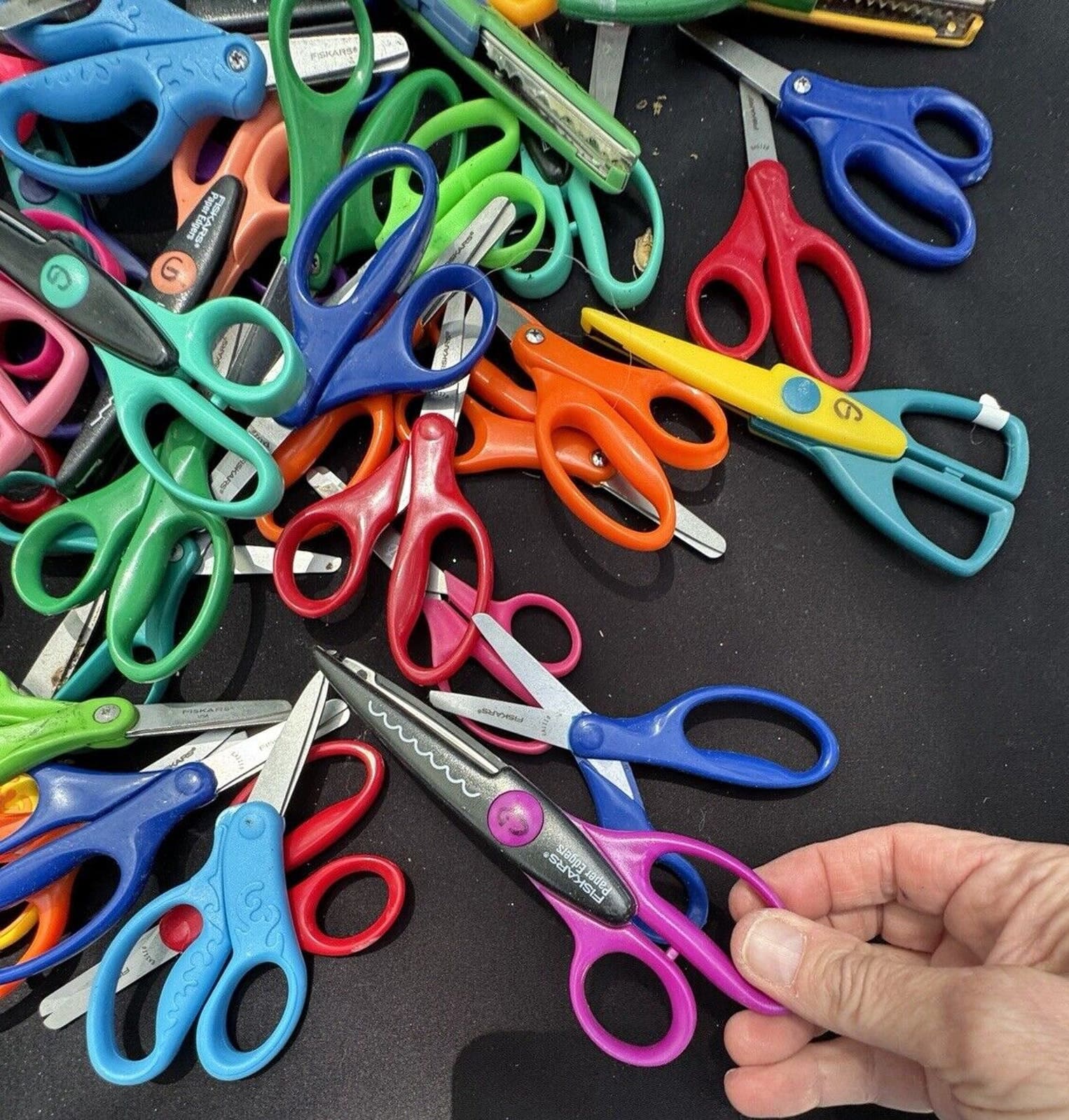 Huge Lot of Paper Edgers Decorative Edge & Kids Scissors Teacher ...