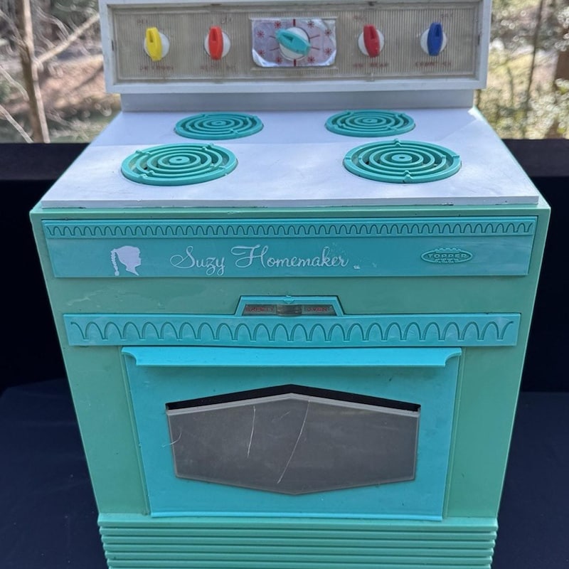 Suzy Homemaker - Etsy