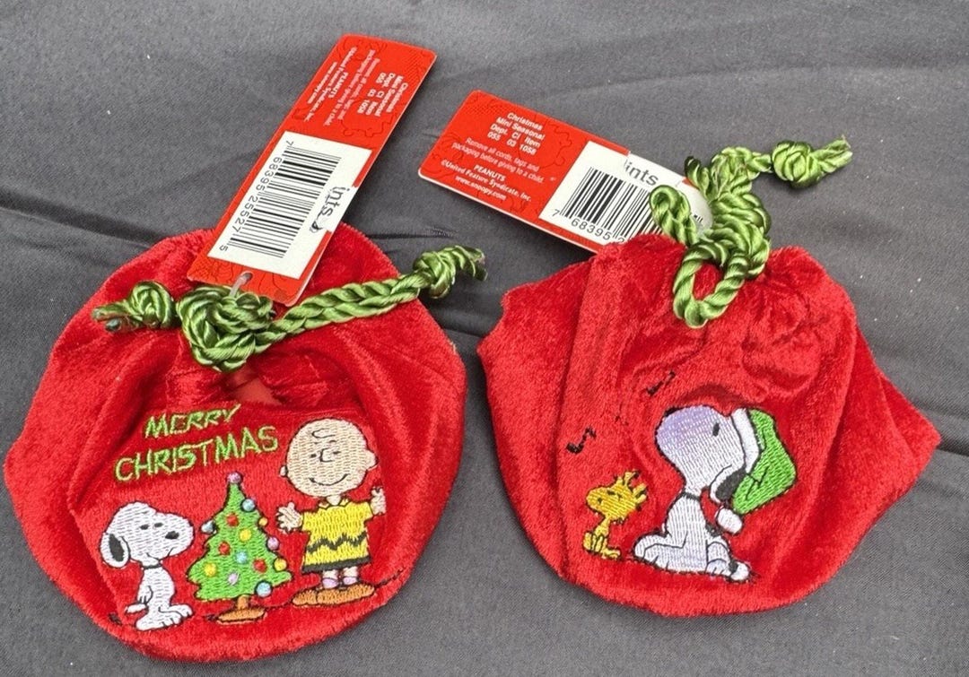 Peanuts SNOOPY Woodstock Velvet Draw String Santa Candy Bag Brand New ...