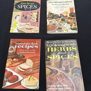 Mixed Lot of 4 Mini Vintage Cookbooks and Booklets - Old Recipes 1950s ...