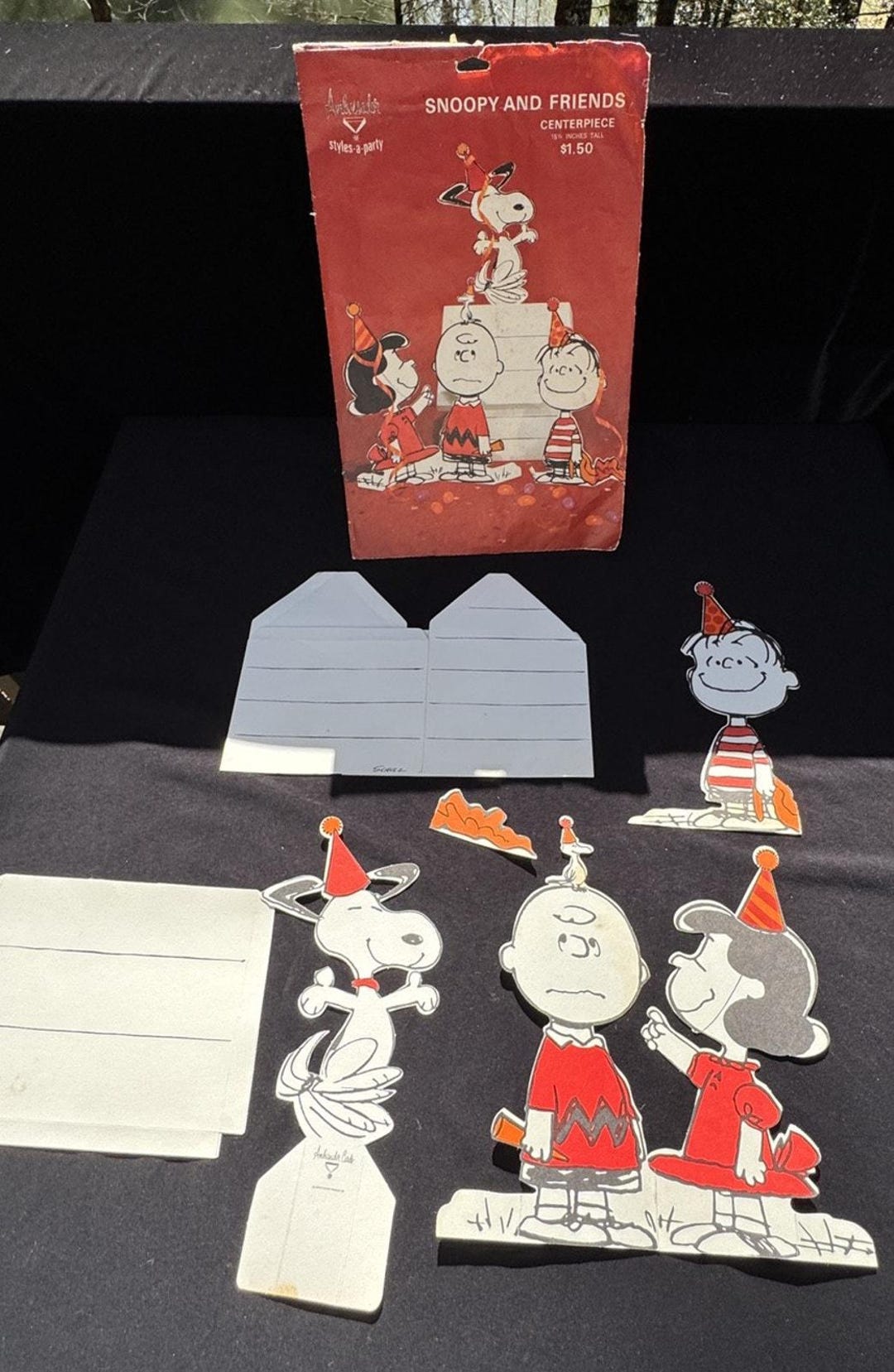 Snoopy & Friends Centerpiece Vintage Complete Ambassador Styles A Party ...
