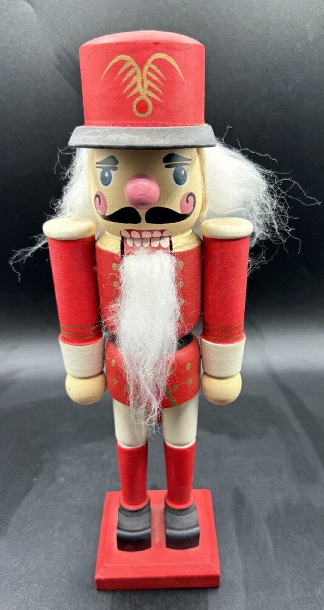 Erzgebirge Nutcracker 10” Tall Red Hat Fuzzy Hair & Beard Moving -s1i ...