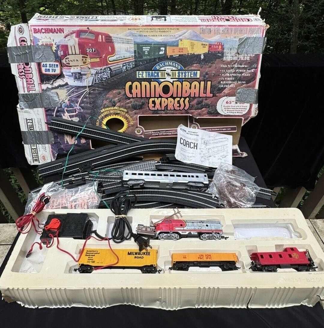 Bachmann Ho Scale E-Z Track Cannonball Express Santa Fe Diesel Train ...