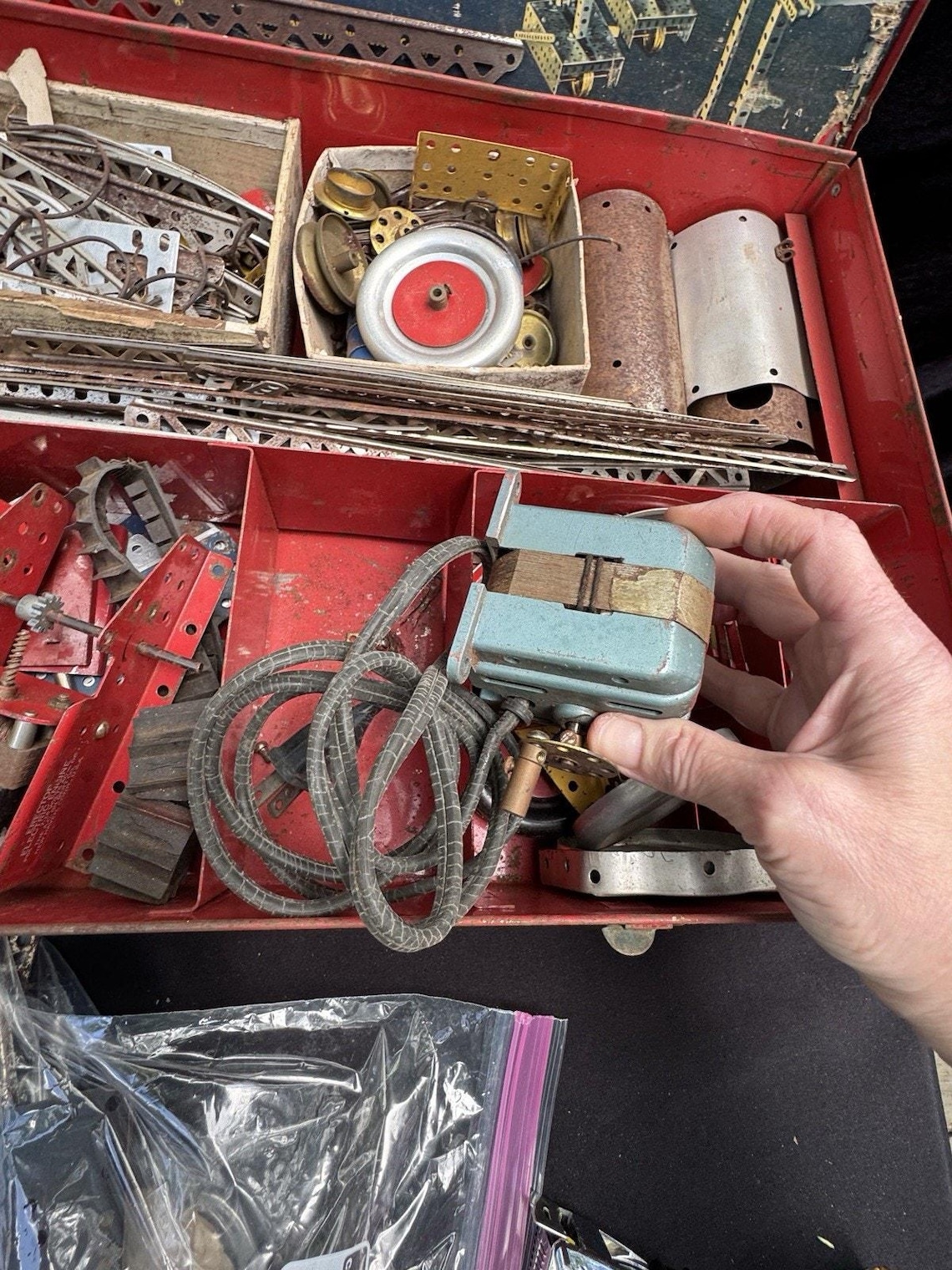 Rare 1949 #12 1/2 AC Gilbert Erector Set 2 Level Metal Case Loaded With ...