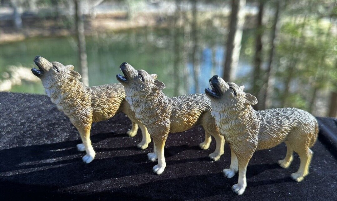 Breyer Lot of 3 Timber Wolf Toys Mfigure by Collecta Excellent B - Etsy