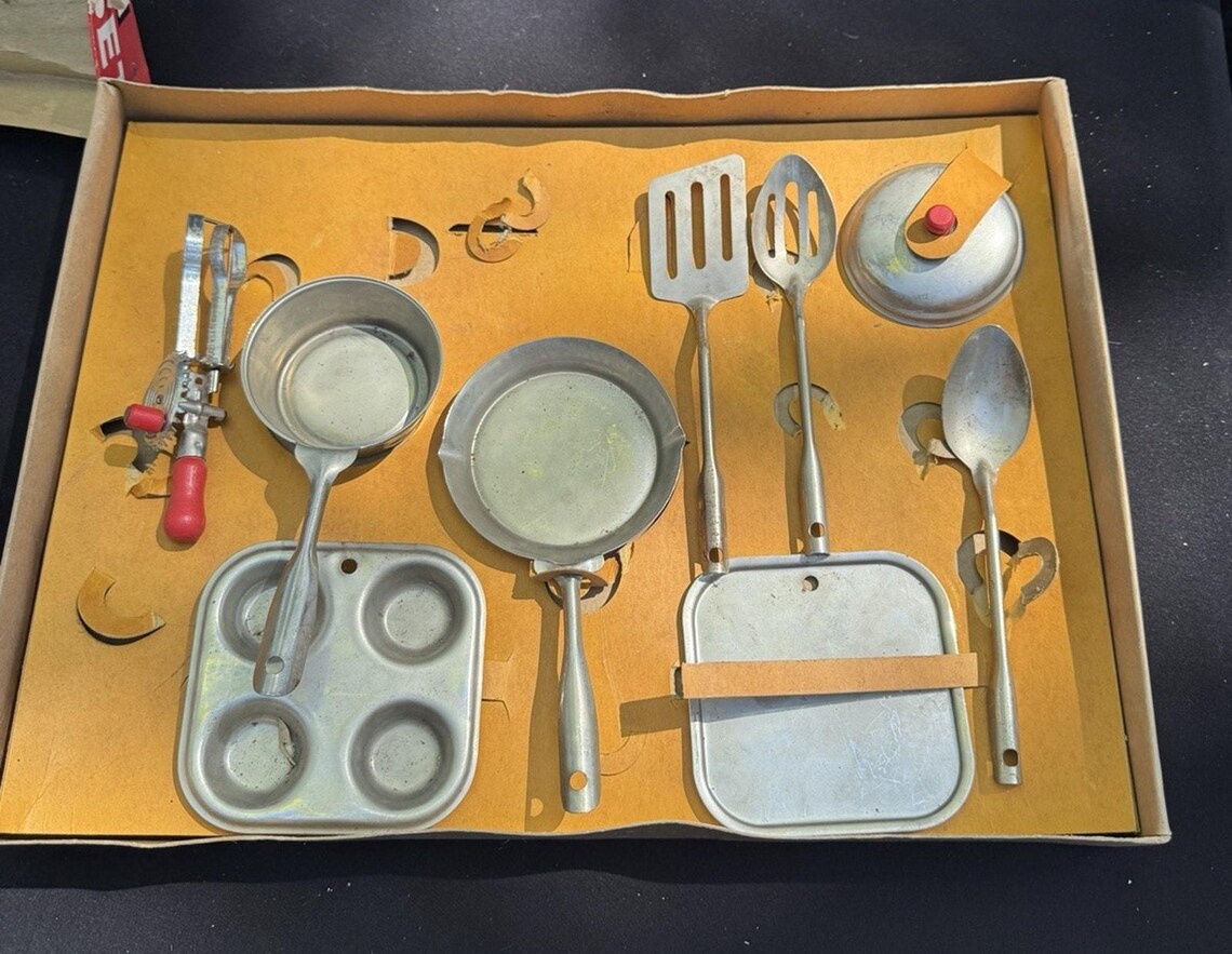 VTG 1950’s KAREN Steel Baking Set #191 Made in Canada by PAX - Etsy