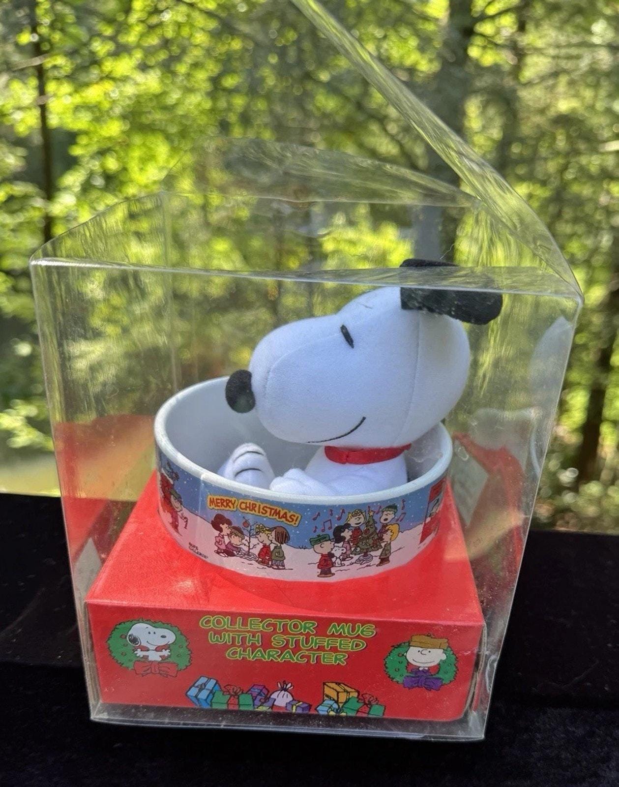 Peanuts Classic Snoopy Extra Large Christmas Coffee Cappuccino Mug ...