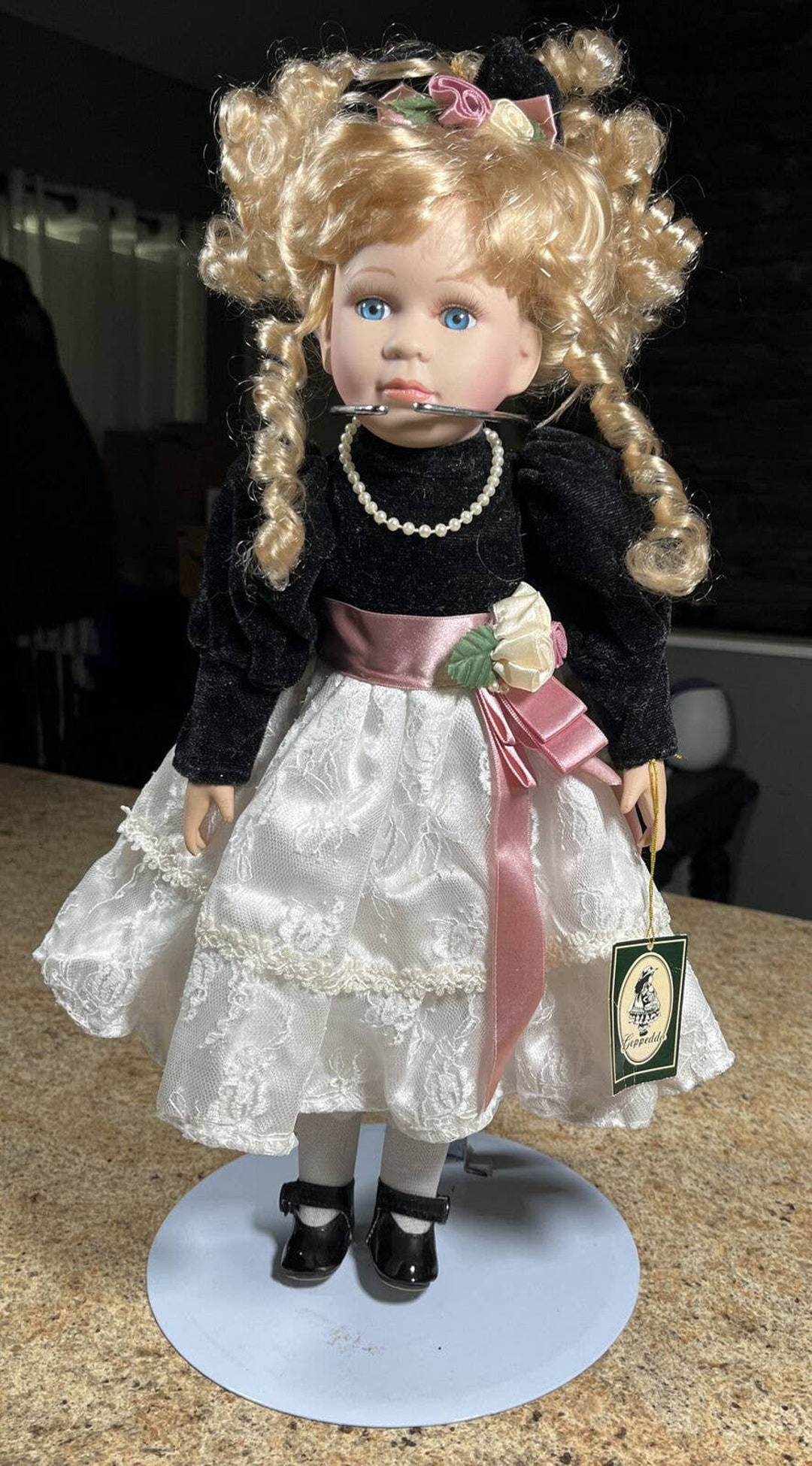 16" Geppeddo Porcelain Doll Blonde Curly Hair W/ Blue Eyes so Cute! DO4 ...
