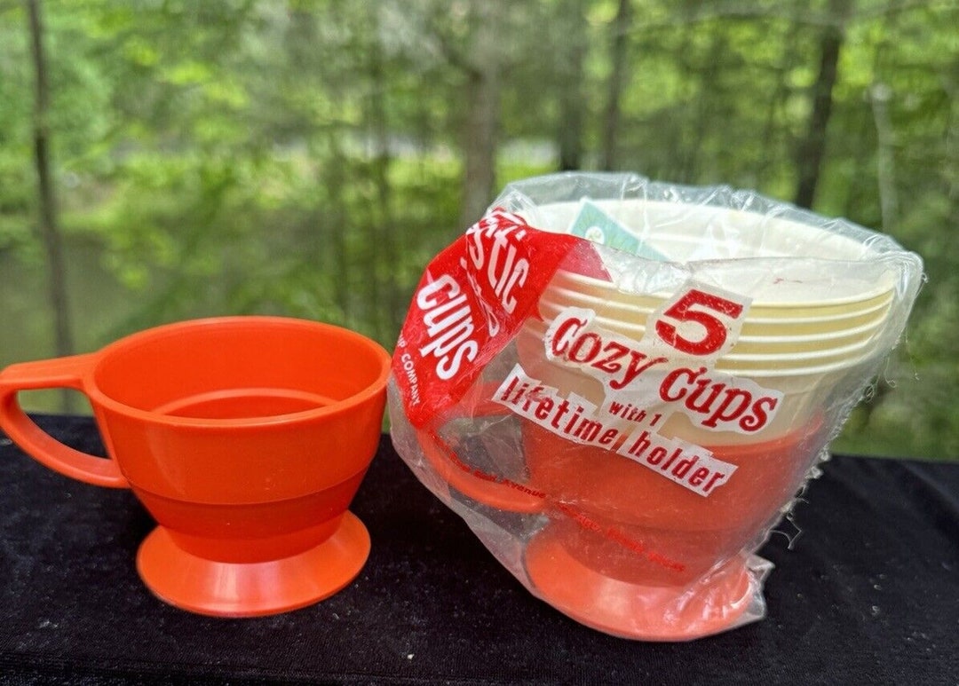 1960’s MCM Plastic Solo Cozy Cups & Lifetime Holders Glamping VW ...