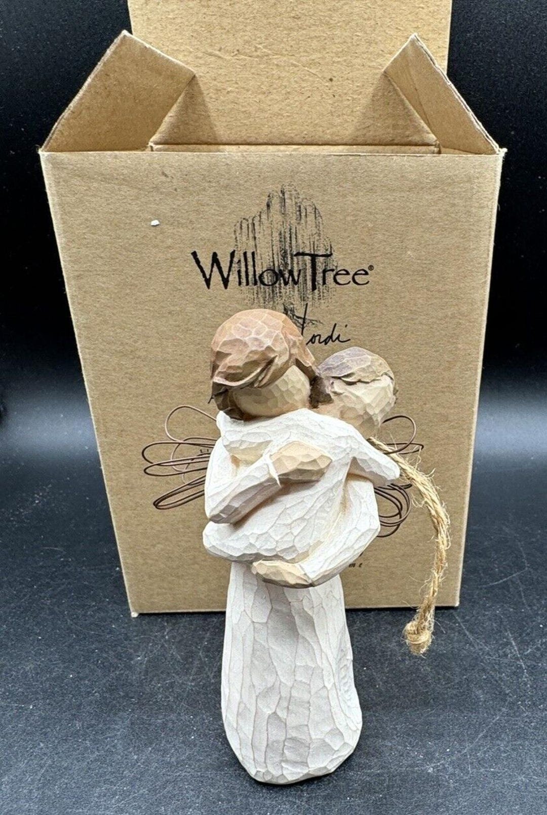 Willow Tree Angel of Embrace 2002 Susan Lordi Demdaco Figure Mint in ...