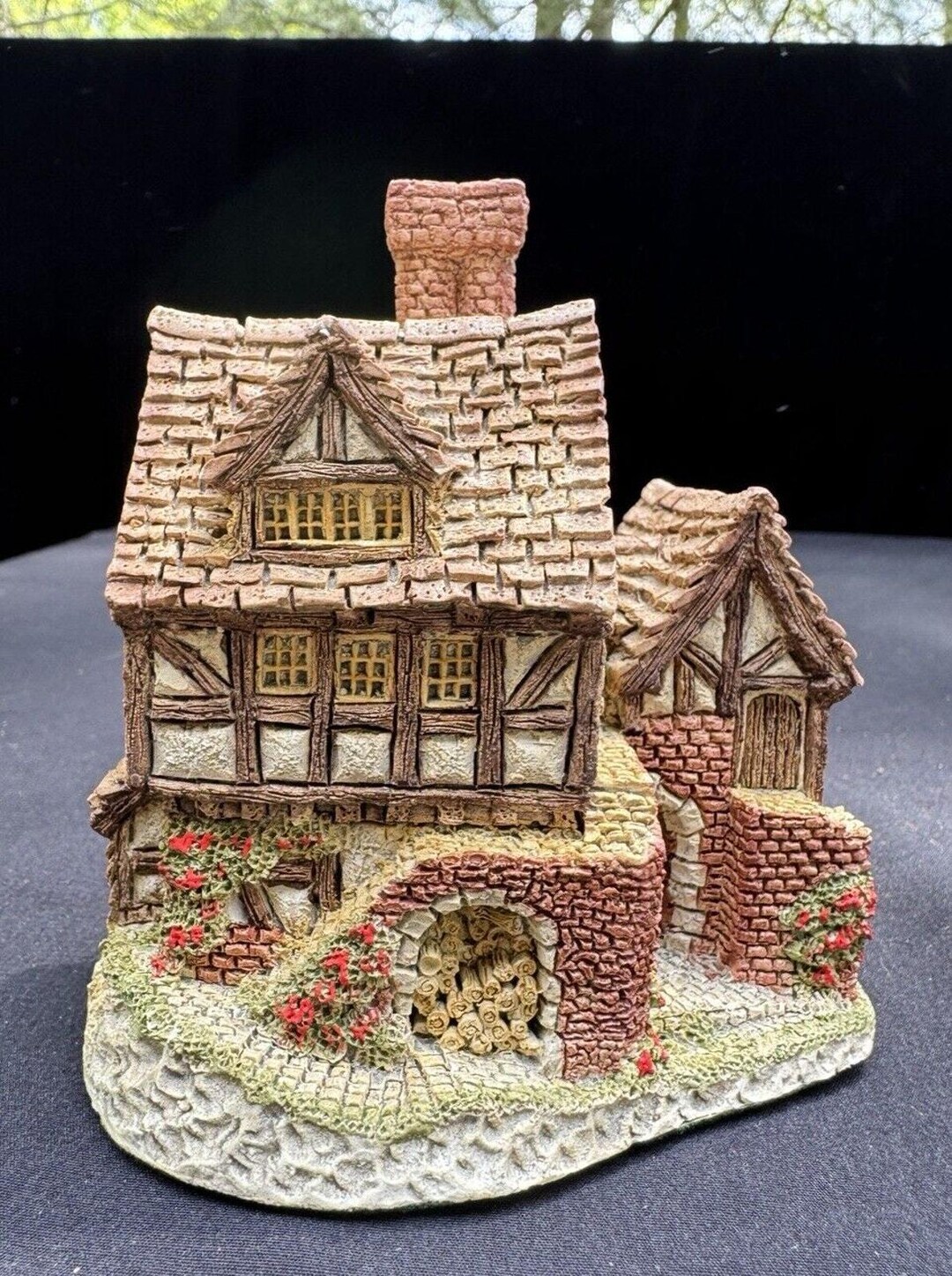 Vtg 1983 David Winter the BAKEHOUSE Figurine at Center Village ...