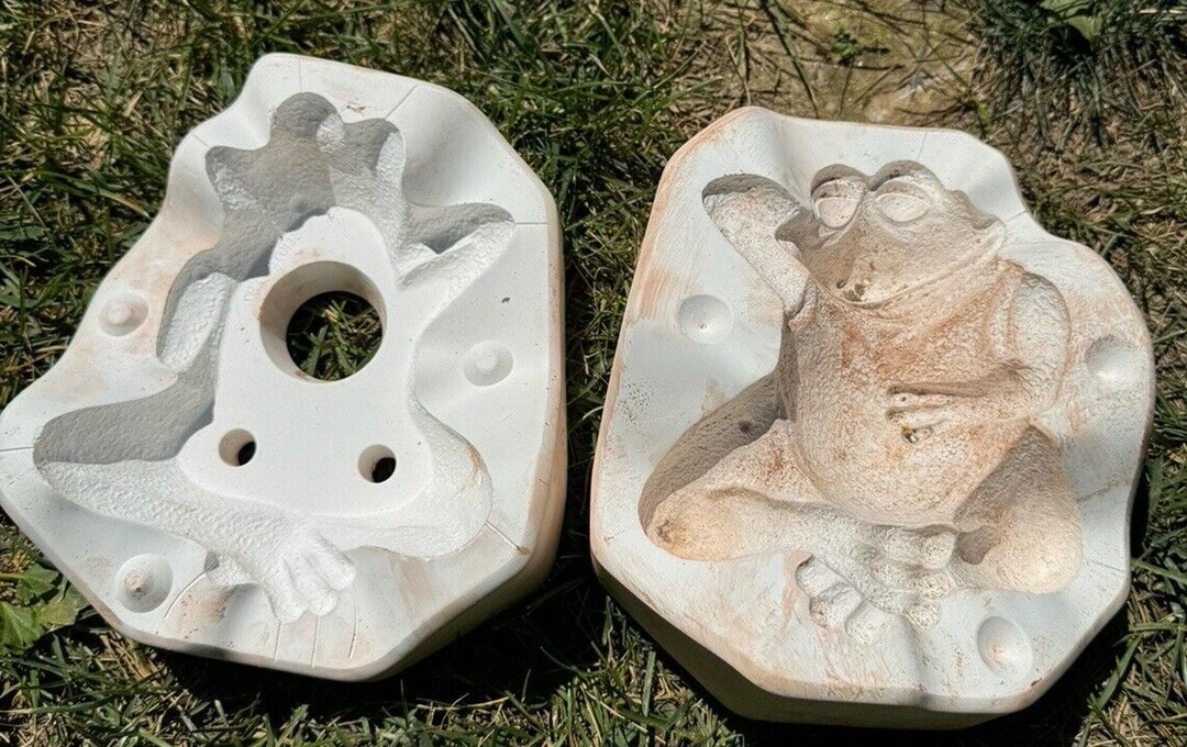 Rare Scioto Ceramic Slip Mold Medium Goofy Frog Sunbathing Super Cute ...