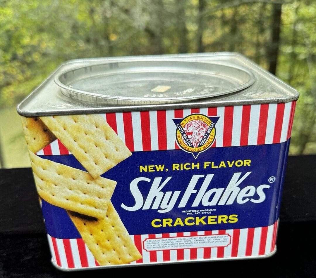 Sky Flakes Crackers Vtg Metal Tin Graphic M.Y. San Advertising Kitchen ...