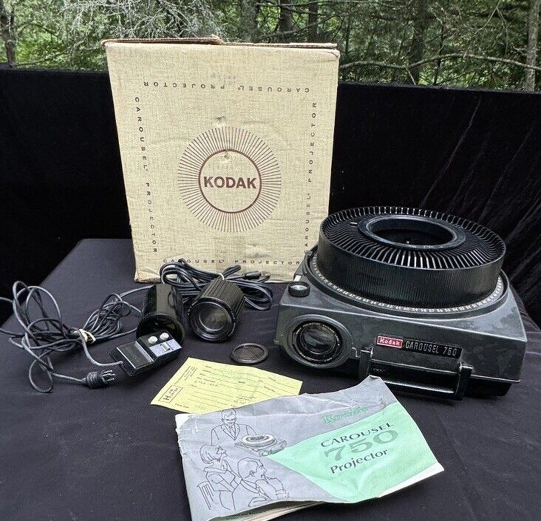 Kodak Carousel 750H Slide Projector in Original Box W/ Receipt Manual ...