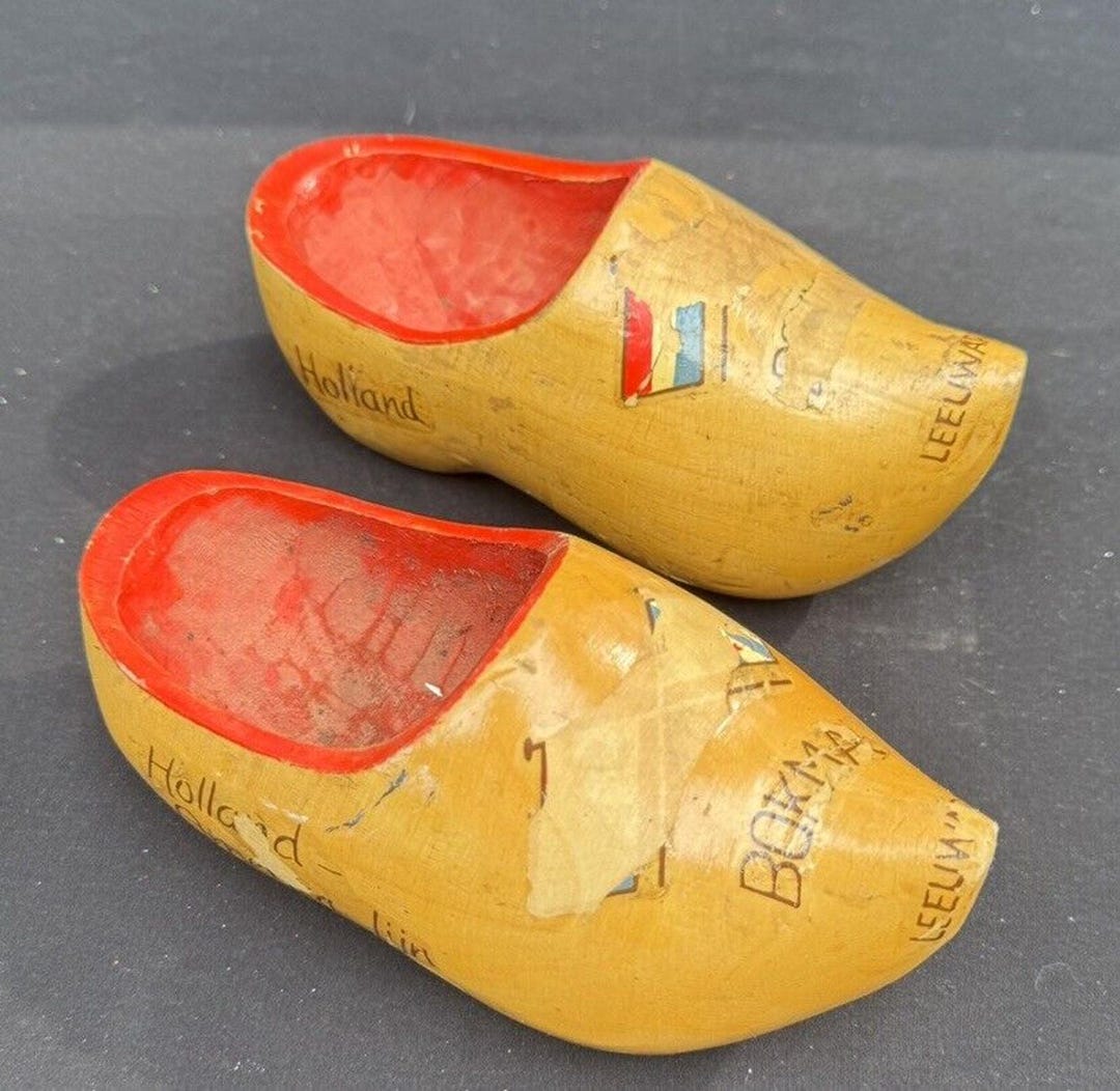 Vintage Dutch Wall Hanging Small Wooden Shoes Decor Holland Poor ...