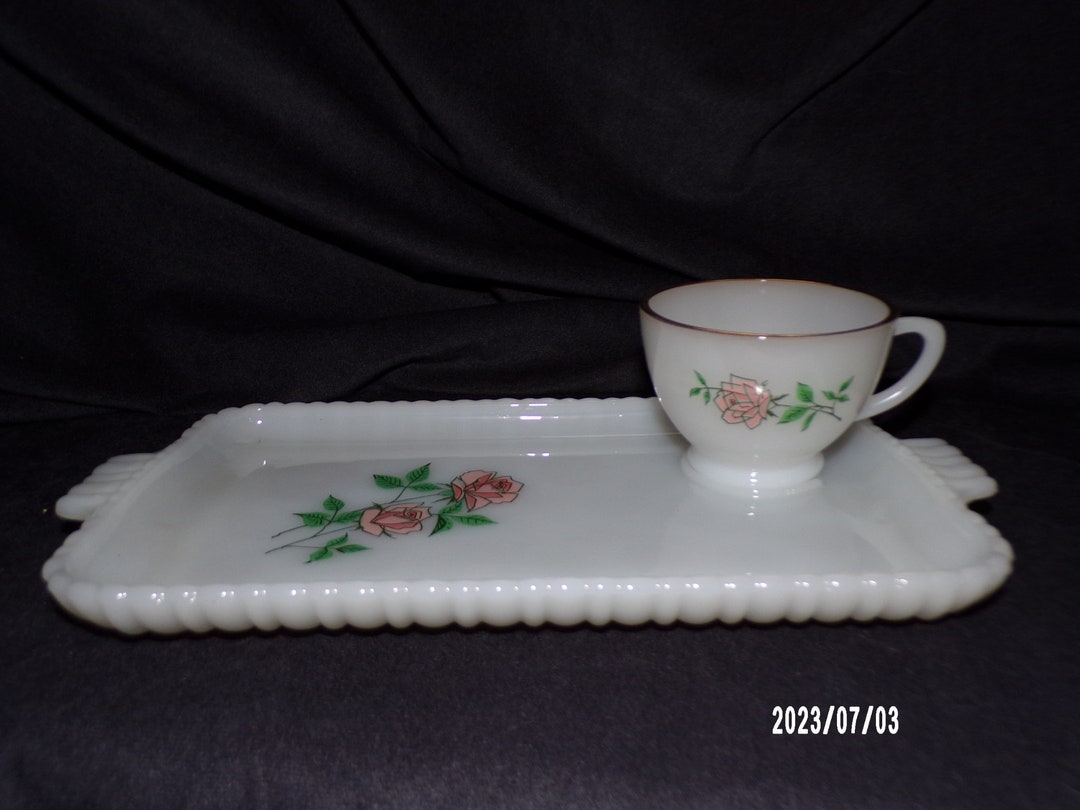 Anchor Hocking Anniversary Rose Snack Set in Original Box - Etsy