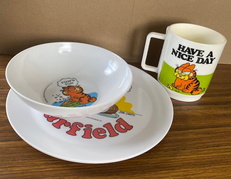 Garfield 3 Piece Dish Set in Original Box by Dekaland, Melamine Plate ...