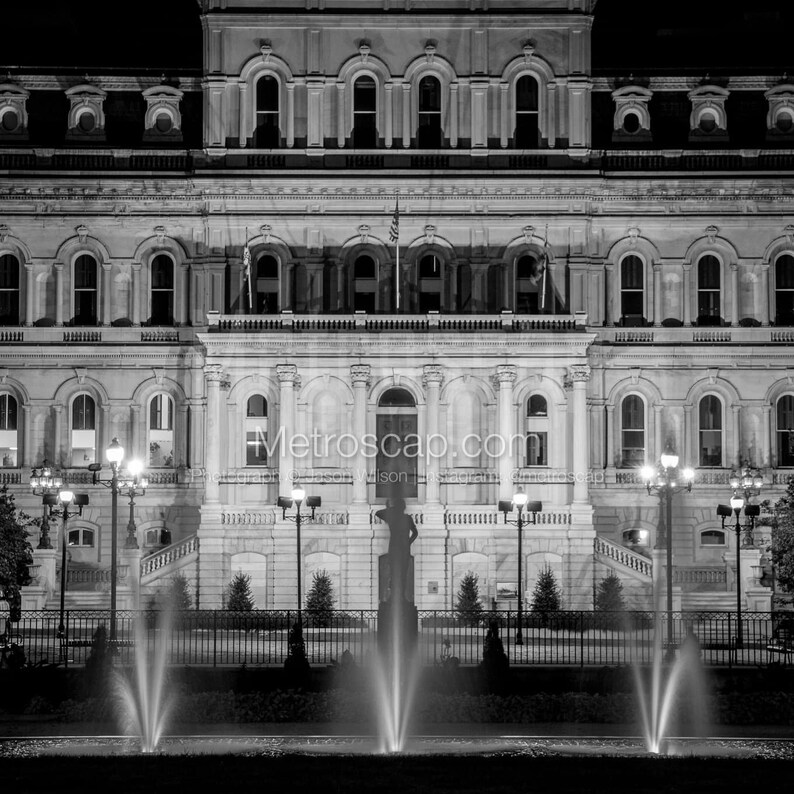Baltimore Pictures Black & White. Baltimore City Hall Night Black and ...