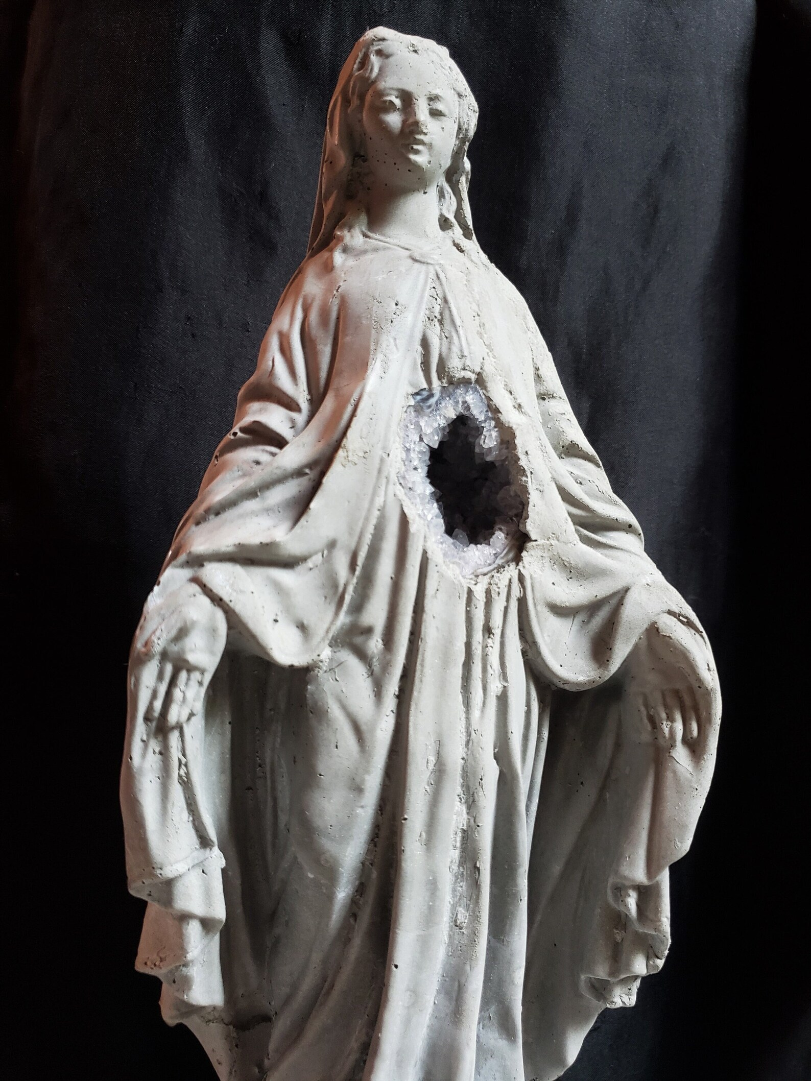 Virgin Mary Statue With Real Quartz Crystal Cluster Geode - Etsy