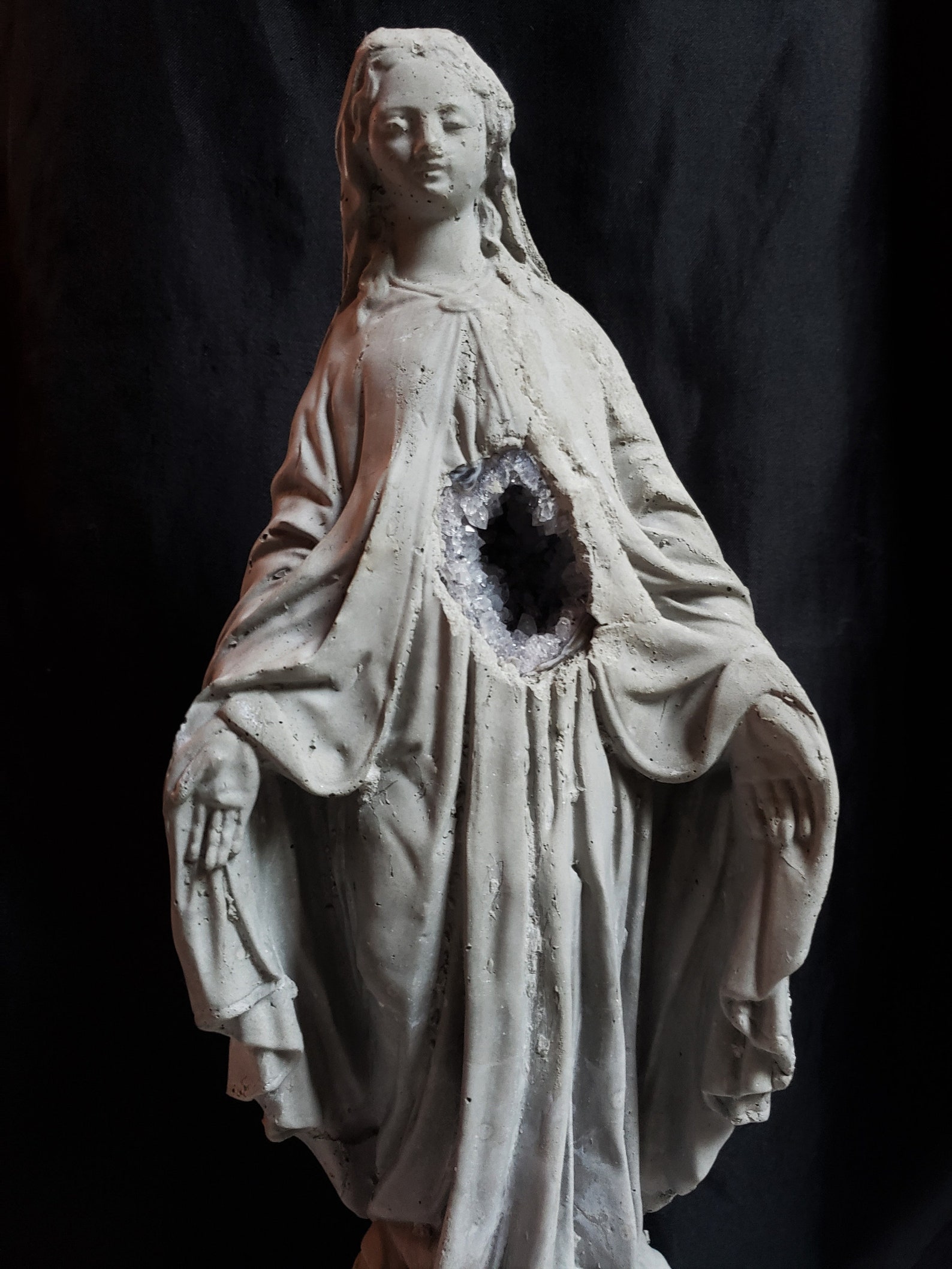 Virgin Mary Statue With Real Quartz Crystal Cluster Geode - Etsy