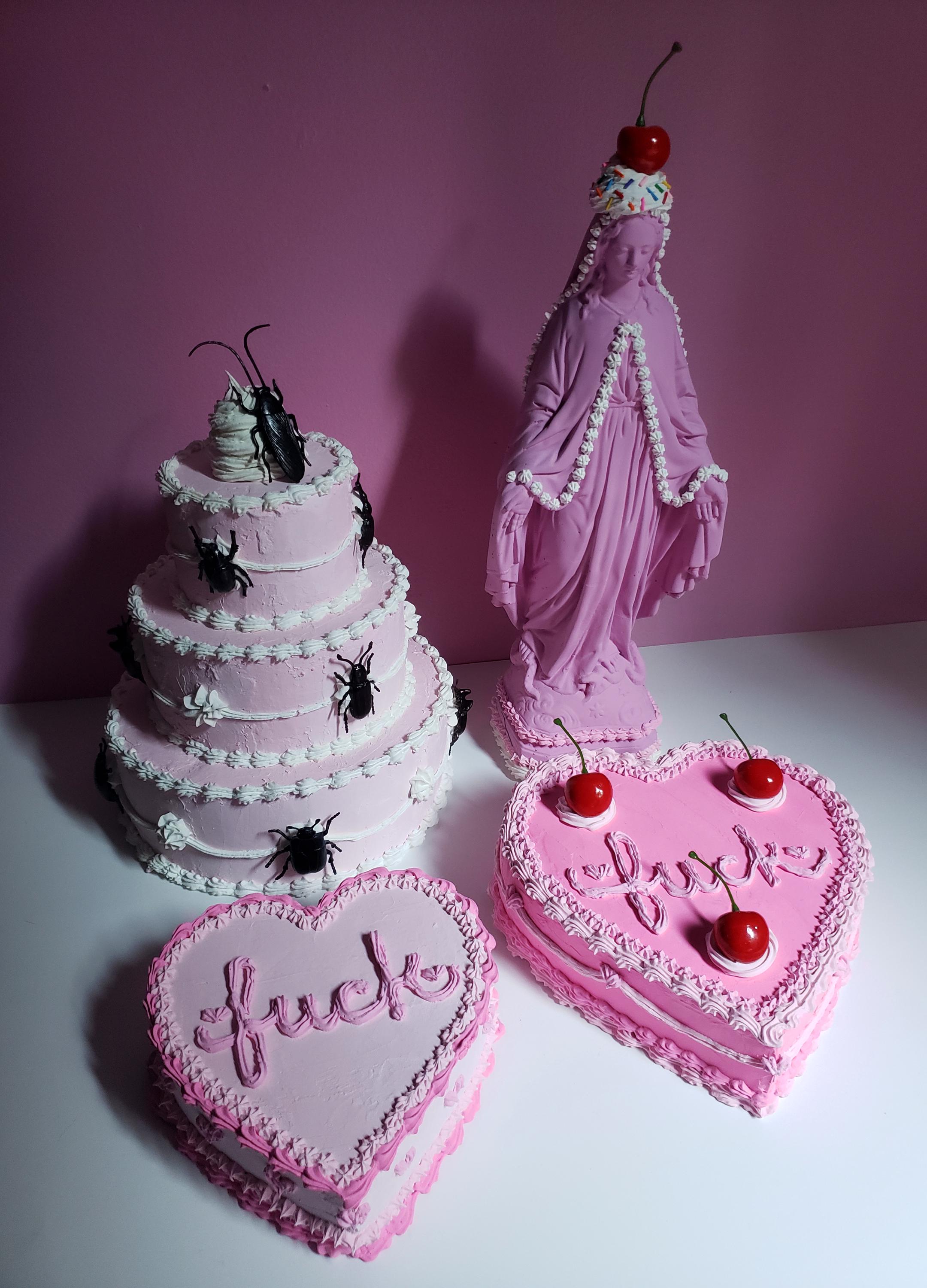 Fake Cake Beetle Bug Creepy Cakes Realistic Frosting Icing Pink Cute ...