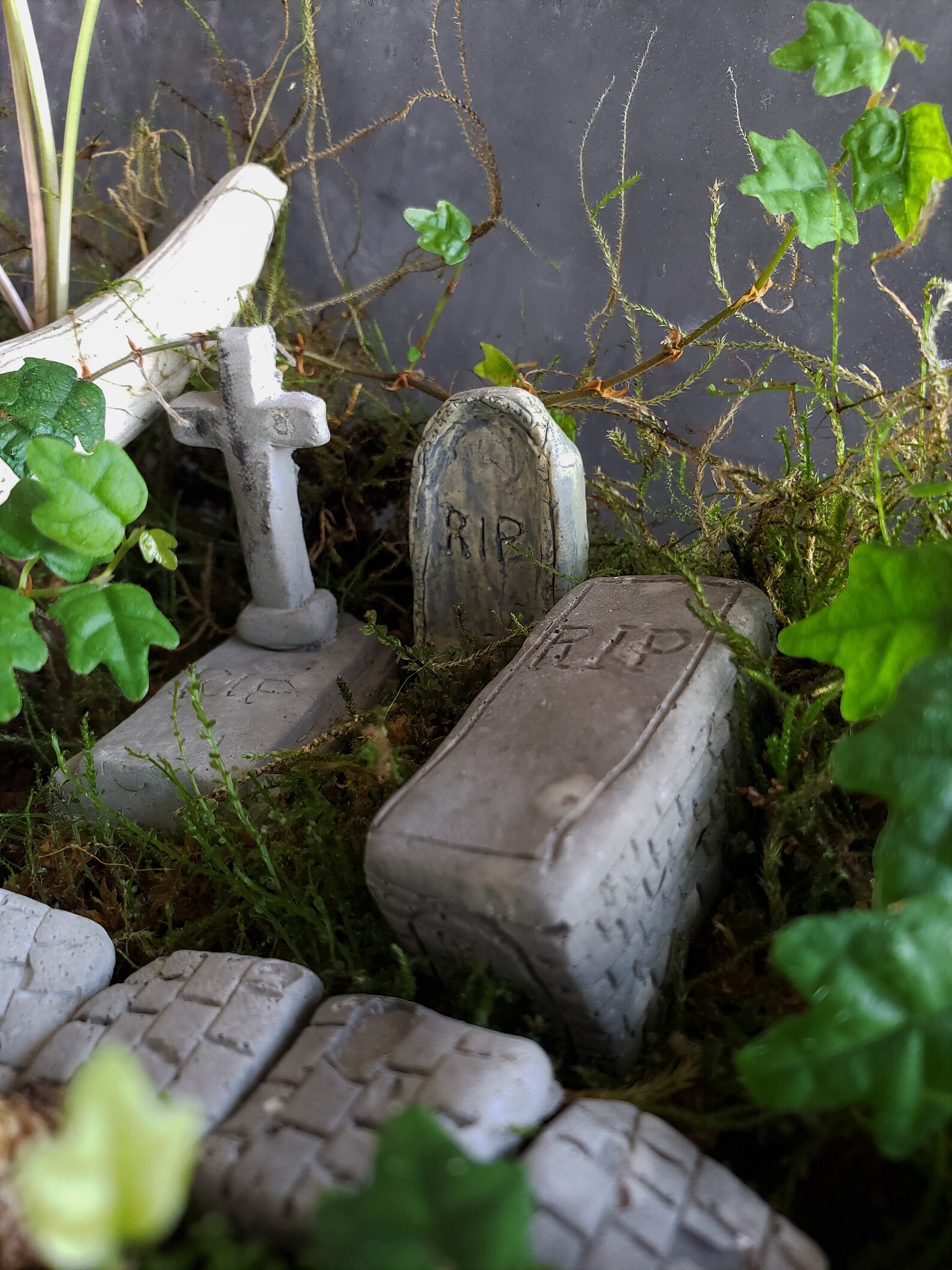 Tiny Cemetery Mausoleum Crypt Cement Potted Plant Terrarium - Etsy